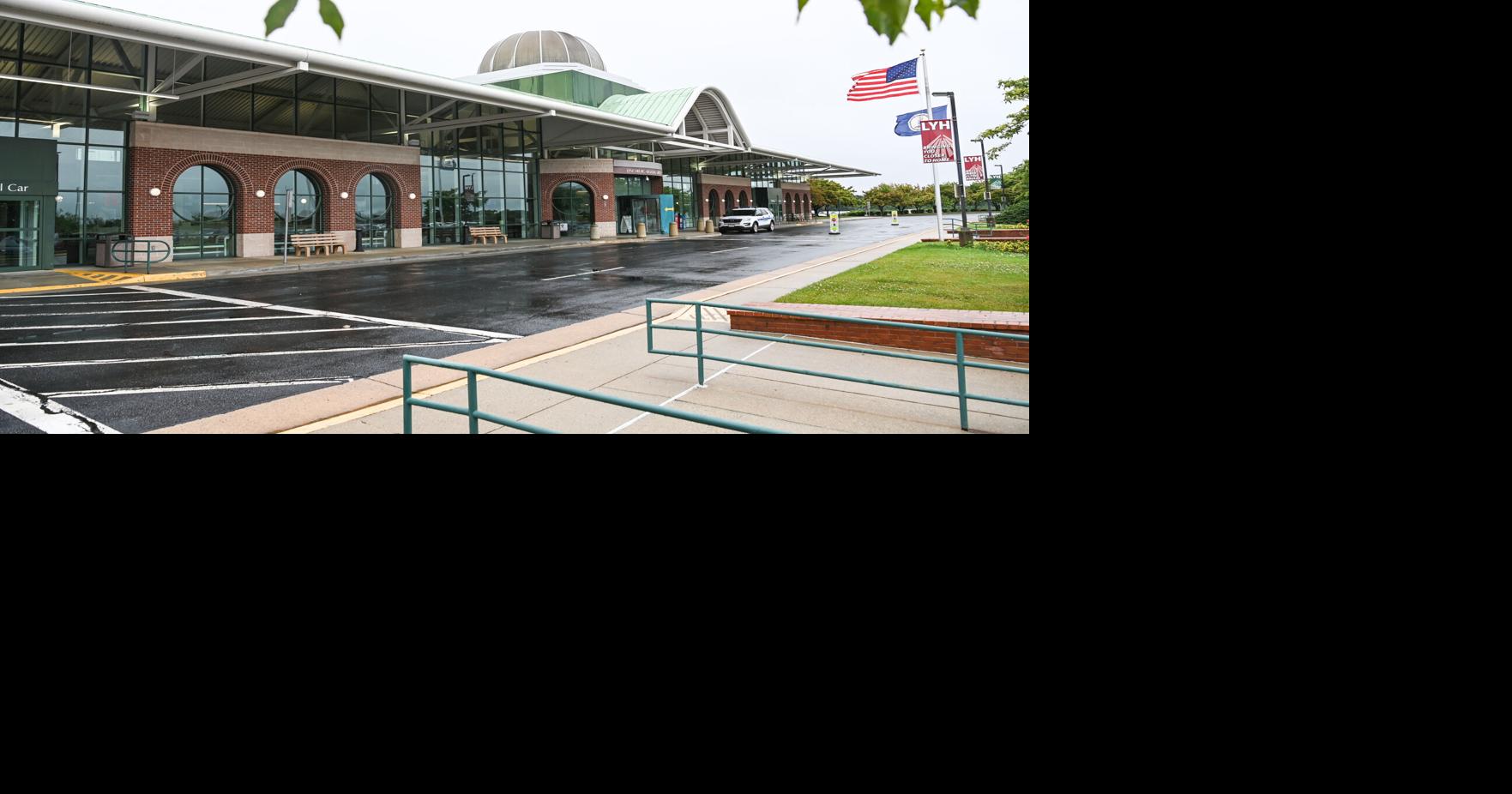 Lynchburg airport hopes grant will help expand service