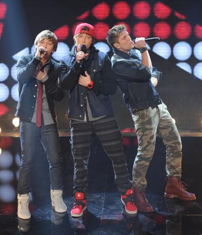 'X-Factor' recap: EMBLEM3 falters with Monkees tune, Carly Rose ...