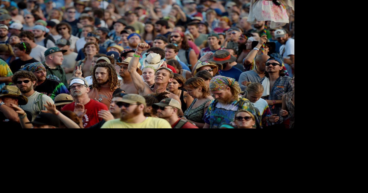 Lockn' festival kicks off without traffic tangle of last year