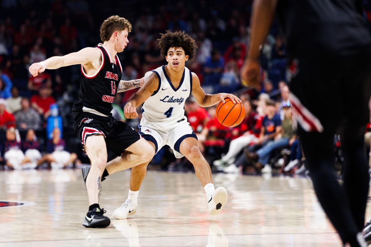 Liberty's Brett Decker to enter the transfer portal