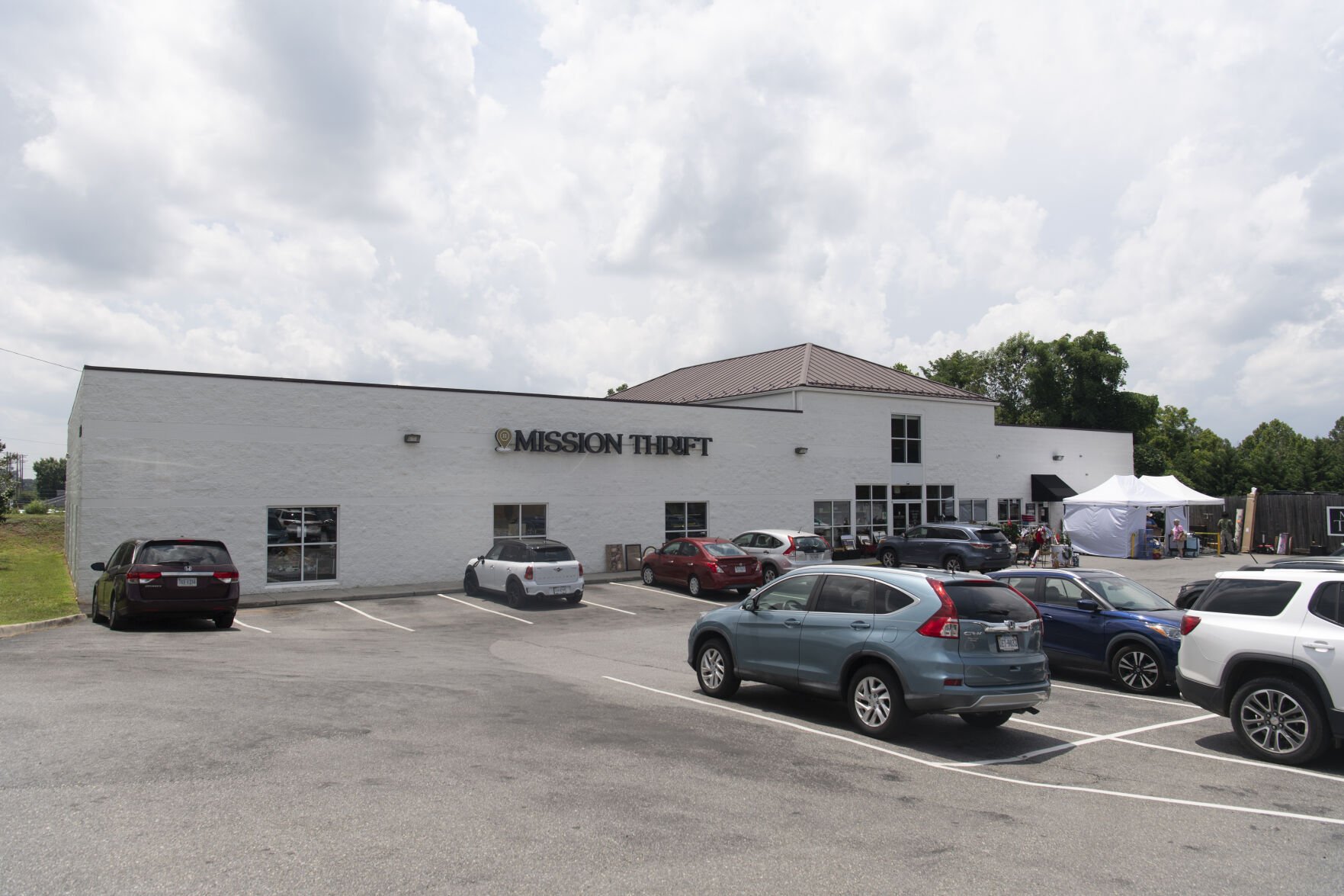 Mission Thrift prepares to open new location