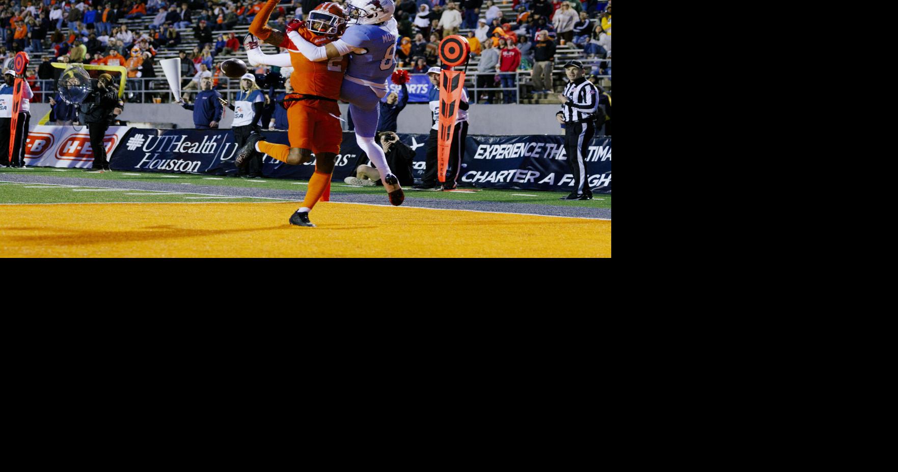 Sam Houston downs Liberty 20-18, denies Flames CUSA hopes