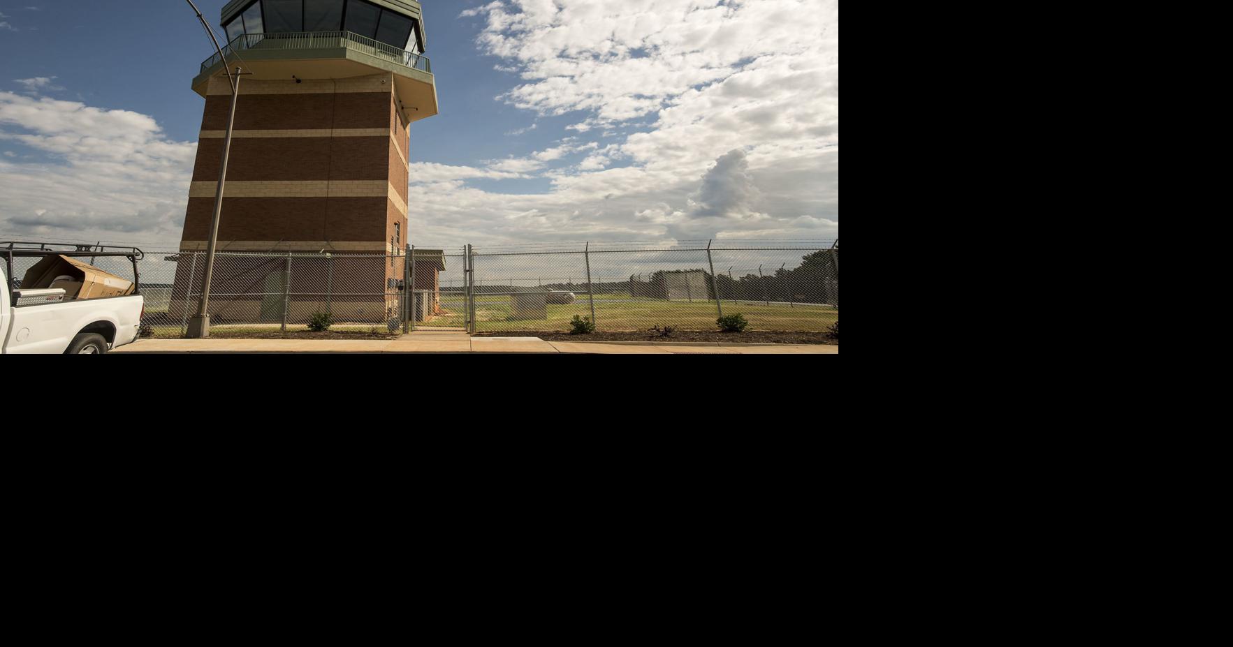 Lynchburg Regional Airport Commission recommends one-year lease for ...