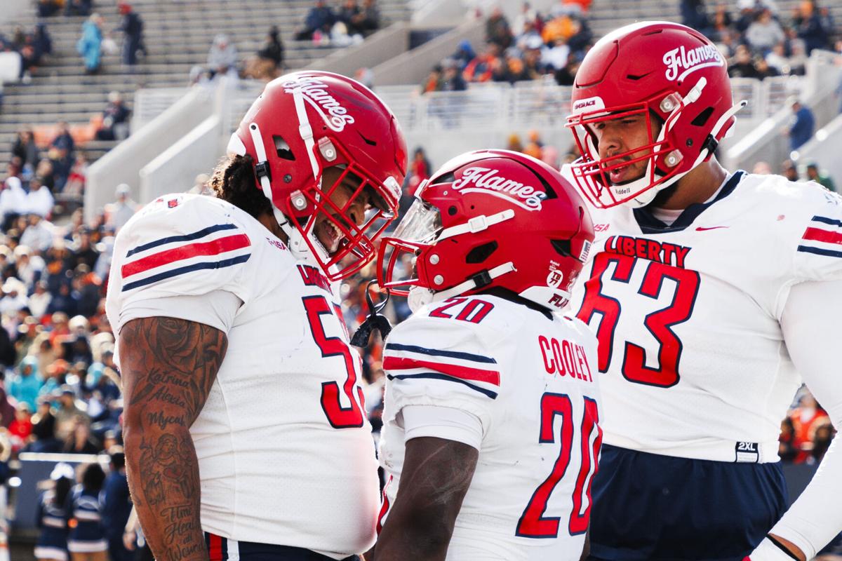 Liberty's Jordan White and Xavior Gray enter transfer portal