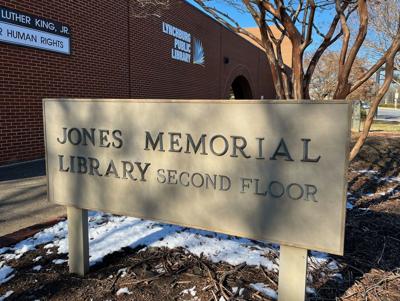 Jones Memorial Library in Lynchburg offers digital resources