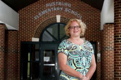 Teacher turns to counseling in search of ways to directly help children