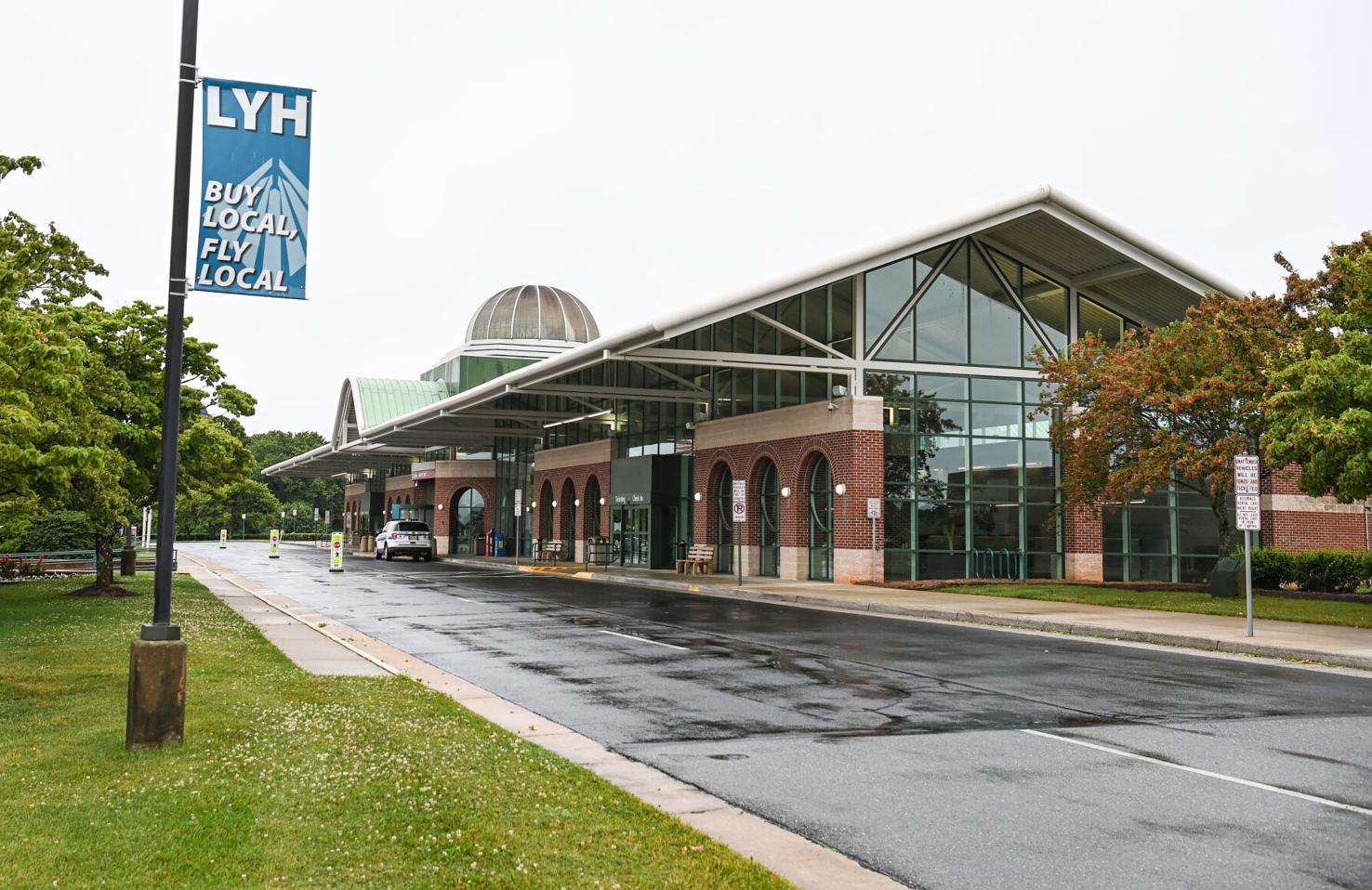 Lynchburg airport director speaks on passenger trends