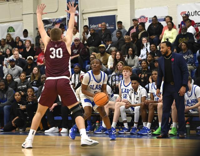 Glass suffers first loss of season, Handley claims 4D title