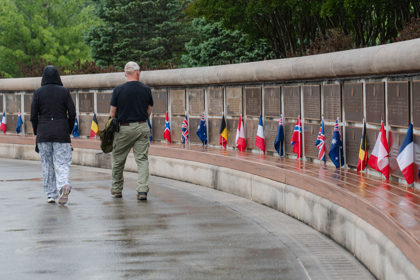PHOTOS: Memorial Day ceremony honors the fallen