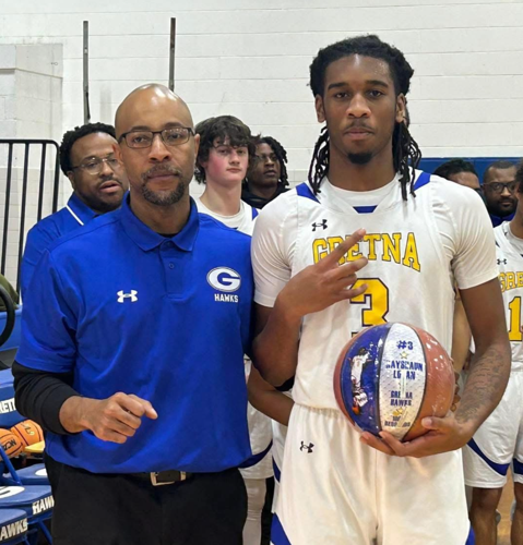 Gretna's Logan eclipses 1,000 career rebounds on Tuesday