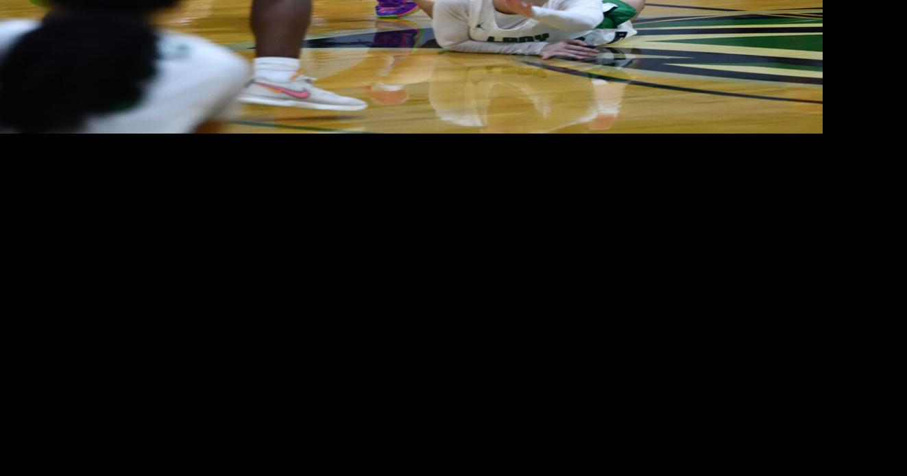 Trojan girls win first MEC game | Sports | newsargus.com