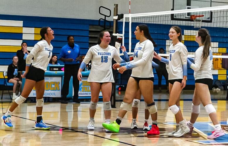 Golden Falcons top Goldsboro in season opener | Sports | newsargus.com