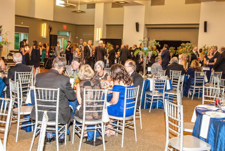Dosher’s annual Foundation Gala raises over $70,000 | News | newsargus.com
