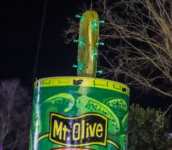 Pickle Drop rings in 2026 | Local News | newsargus.com