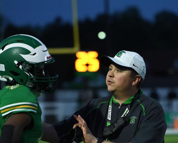 Hickman resigns football job | Sports | newsargus.com