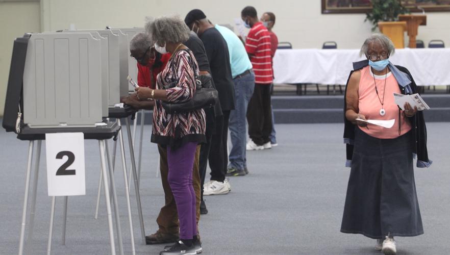 Lines mark first day of one-stop early voting | Local News | newsargus.com