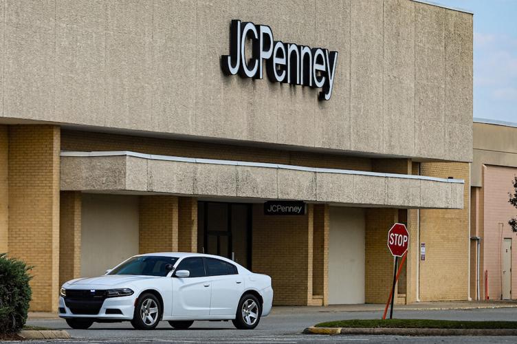 Berkeley Mall evacuated because of bomb threat | Local News | newsargus.com