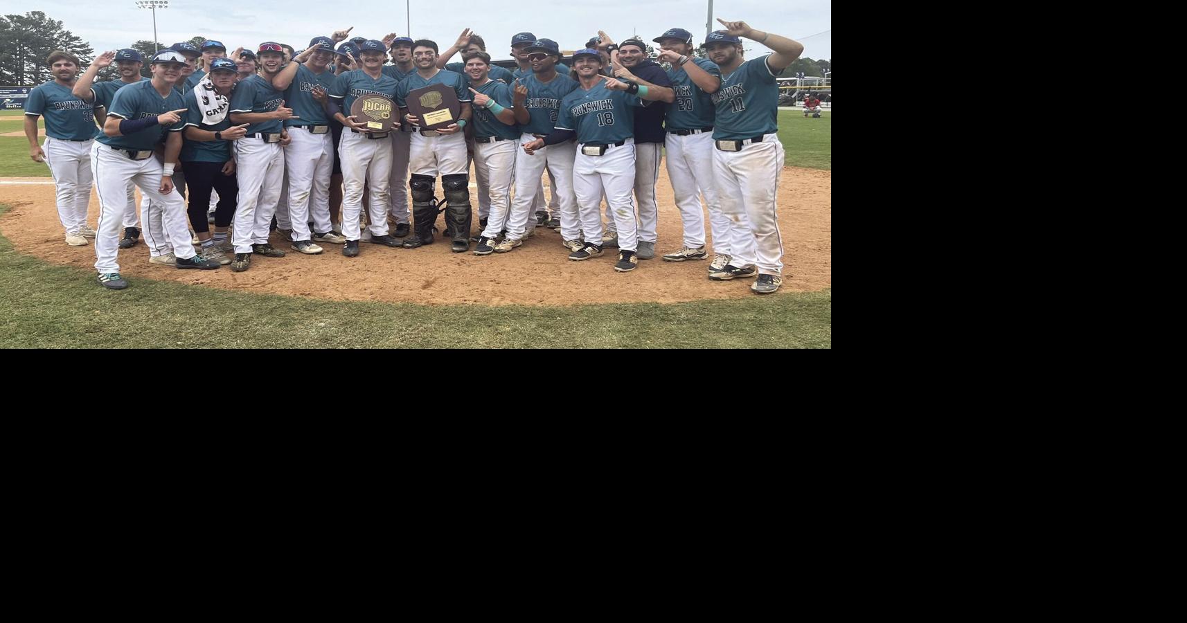 BCC Dolphins baseball bound for NJCAA World Series | Sports | newsargus.com