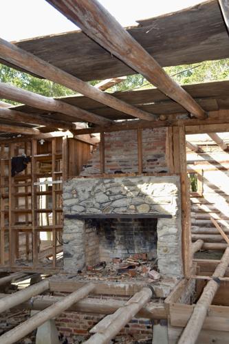 Historic log cabin leaves Windy Point | News | newsargus.com