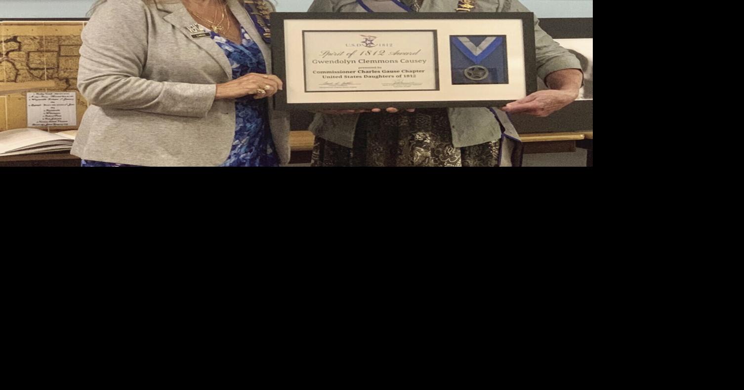 Spirit of 1812 Award presented to Honorary Vice President National Gwen ...