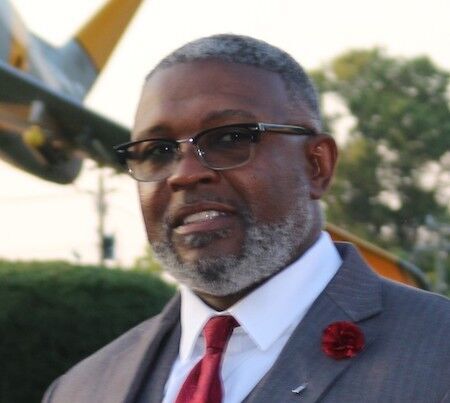 Taylor, White seek District 6 council seat | Local News | newsargus.com