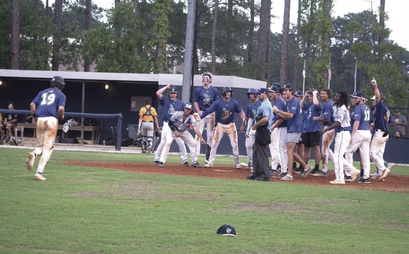 Surfin’ Turfs clinch division with walk-off home run | Sports ...