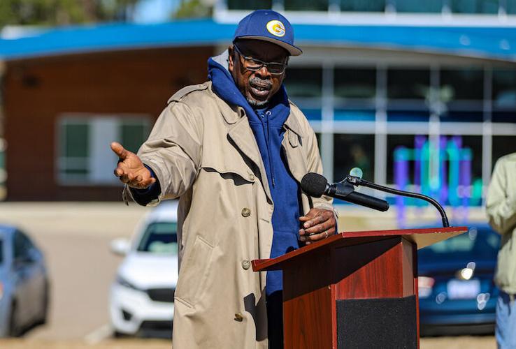 Gone but never forgotten; GHS Class of 1977 honors Alston and Lewis ...