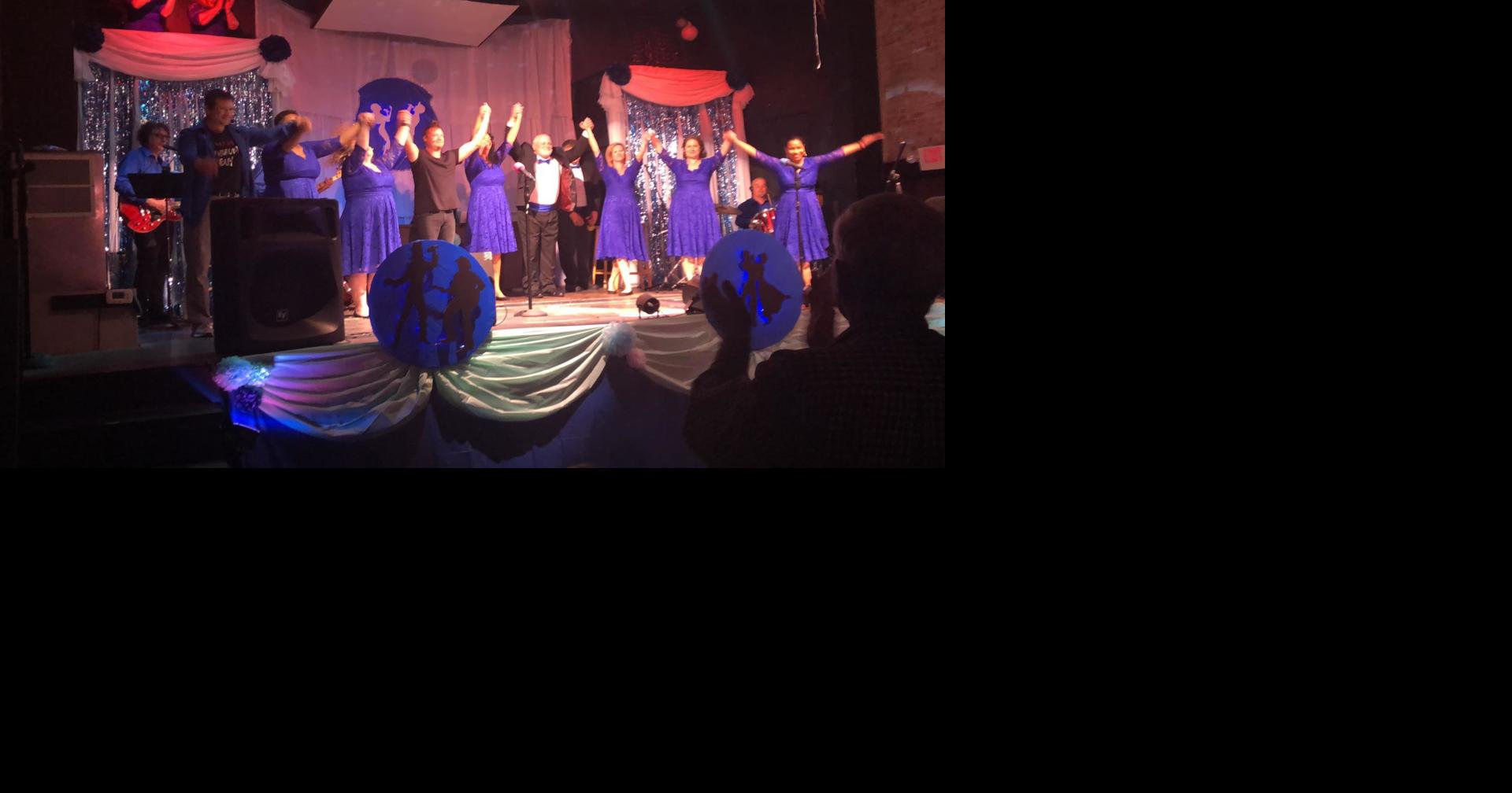 Singers Carousel rounds out Amuzu stage | Features | newsargus.com