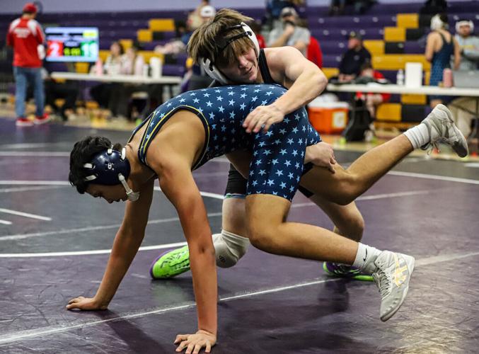 Rosewood wrestling team celebrates senior night | Sports | newsargus.com