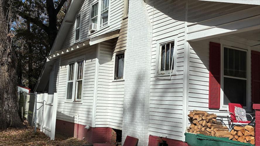 Firefighters battle 2 house fires in 4 hours | Local News | newsargus.com