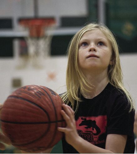 Students take aim at Elks Lodge Hoop Shoot free throw contest at ...