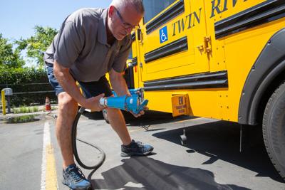 Zero-Emission School Buses to Support Students, and the Grid ...