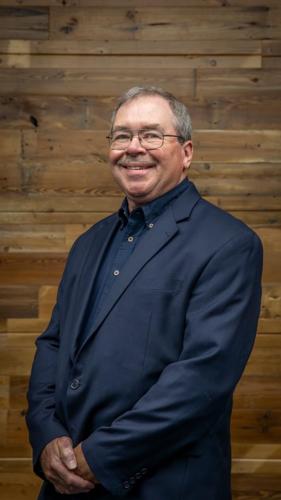 Friend completes auctioneering school | News | newsexaminer.com