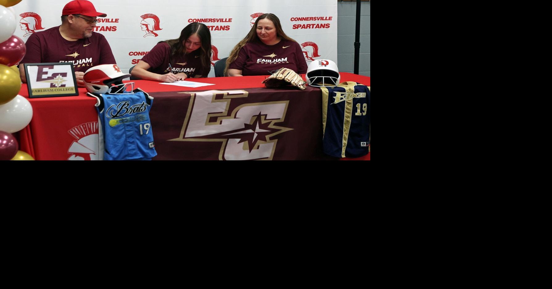 Green signs with Earlham softball | Sports | newsexaminer.com