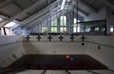 Ketchikan to demolish old Smithers pool | Alaska News | newsminer.com