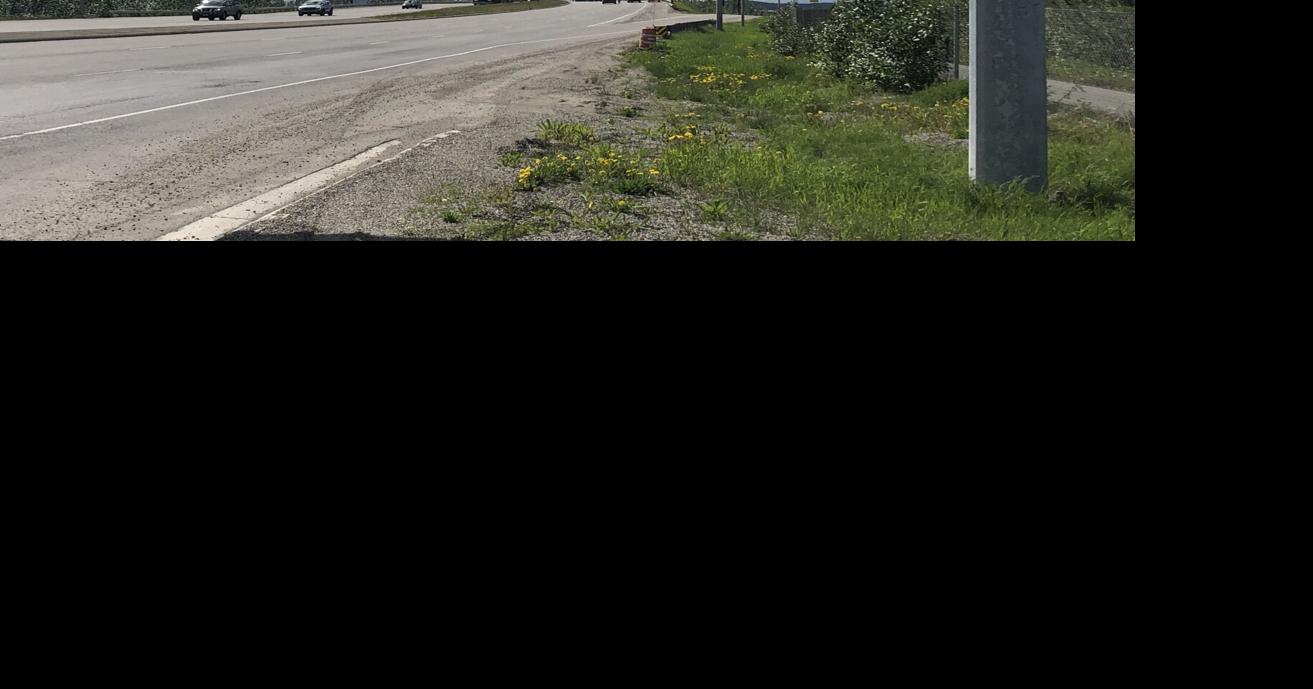 Several drivers injured in multi-car crash on Johansen Expressway ...