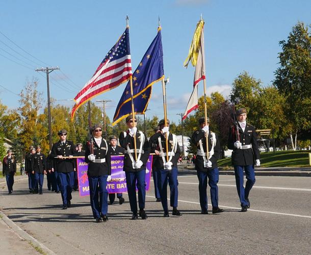 Fairbanks unions celebrate Labor Day in 40th annual parade | Local News ...