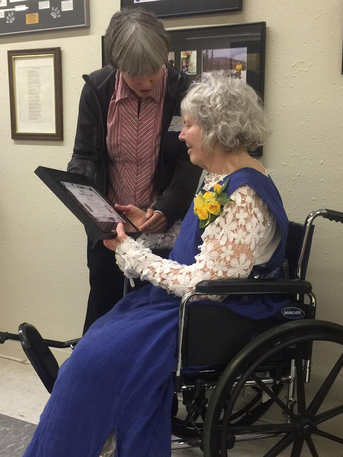 First woman to finish Iditarod receives award | Kris Capps | newsminer.com