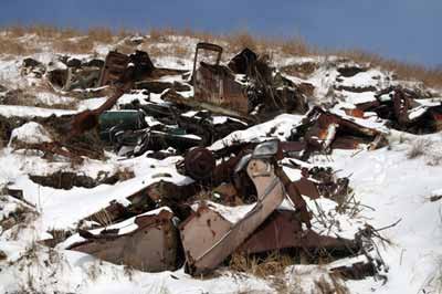 Dozens of cars pulled from Alaska auto graveyard | Alaska News ...
