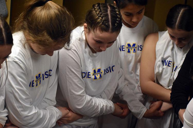 Monroe falls to Sitka in state semifinals | High School | newsminer.com