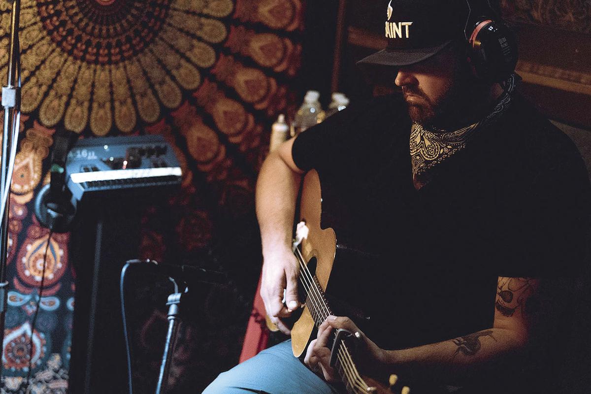 Randy Houser’s return to his musical roots | Latitude 65 | newsminer.com