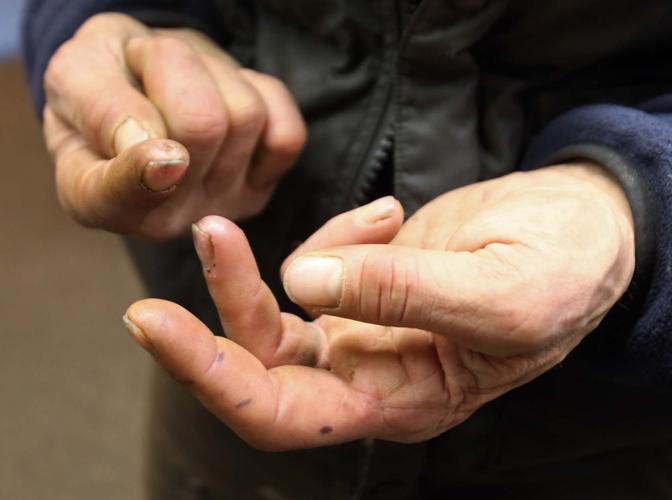 Mackey joins three other champions in 2015 Yukon Quest field | Local ...