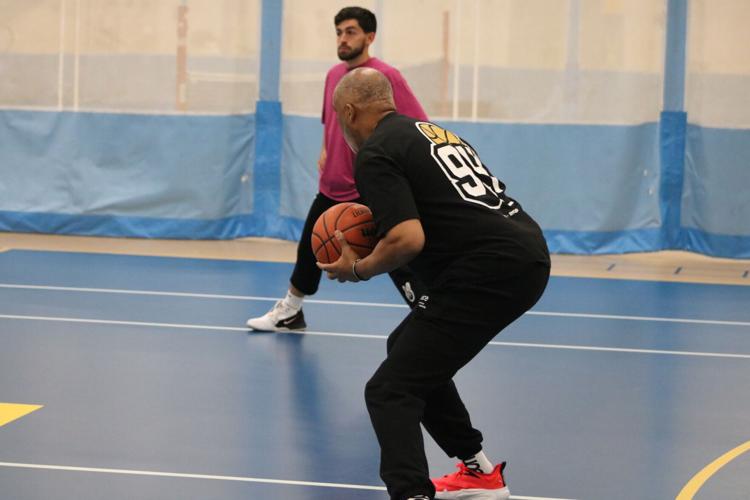 Three-time NBA champion assistant coach Phil Handy hosts coaches ...