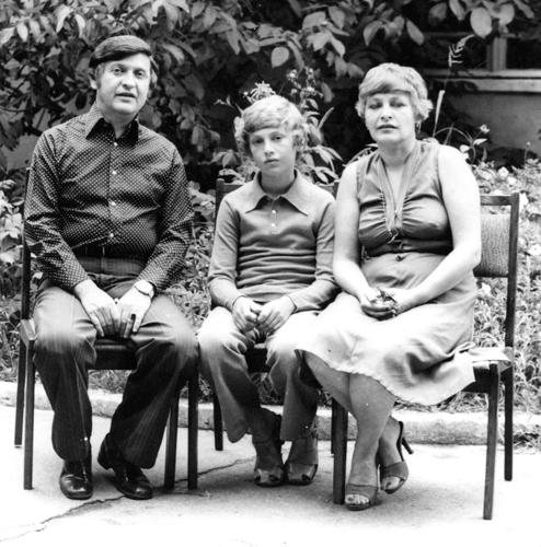 Freedom and Jack London draw refugees to Fairbanks | Becoming Alaskan ...