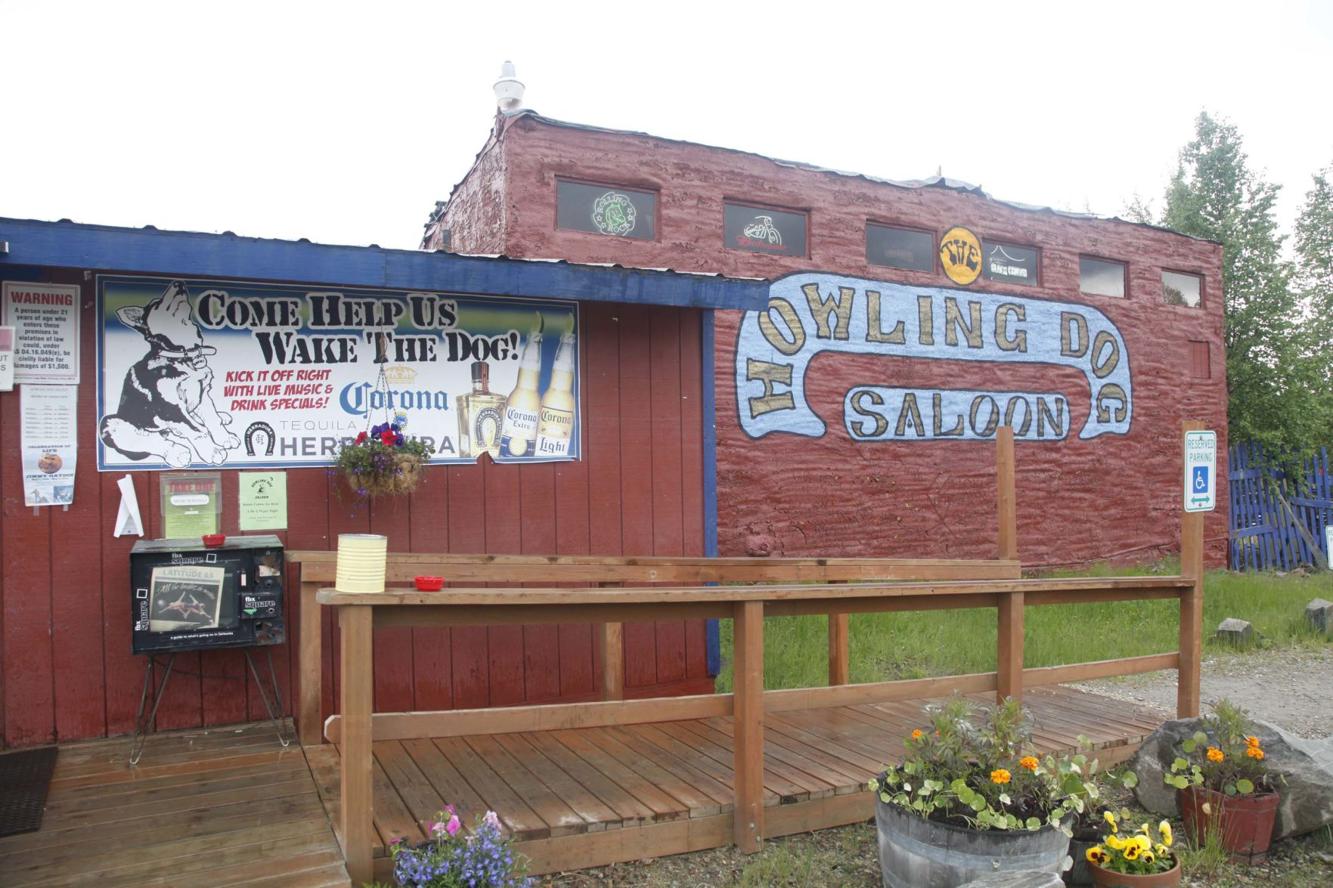 John Shewfelt Jr., Shagg wake up The Howling Dog Saloon for opening ...