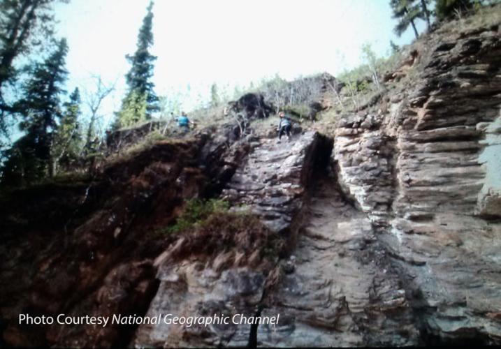 Troopers rescue hiker stranded on cliff edge near Denali | Local News ...