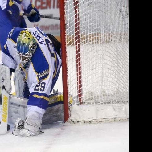Nanooks goalie Jesse Jenks makes the most of his opportunities | UAF ...