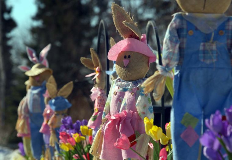 Fairbanks couple hops to it to bring Easter cheer | Stories Of Our Town ...