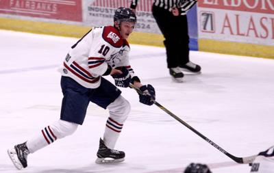 Caleb Hite scores hat trick, but Ice Dogs struggle in defeat | Sports | newsminer.com