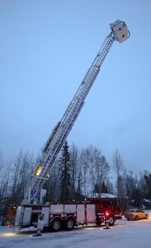 Slumping oil prices paint grim picture for Alaska state budget | Local ...